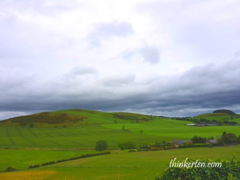 Self Drive in UK : Edinburgh - capital of Scotland