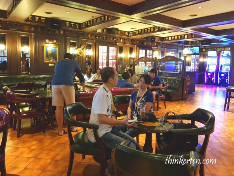 Lets get drunk in Singapore Tiger Beer Factory!