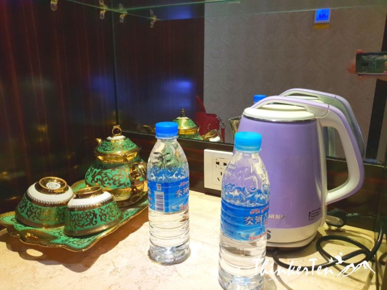 China Silk Road : Xinjiang - Turpan Hotel Review : Maxirap le Grand ...