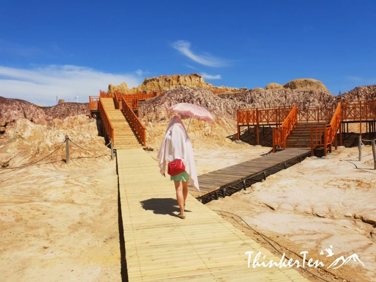 China : Xinjiang - Top 5 things you need to know in 5 Colored Beach ...
